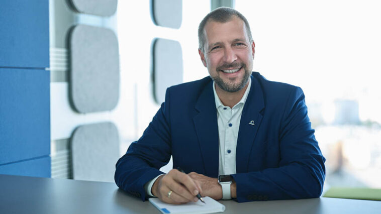 FlexSolution auf Erfolgskurs – risControl